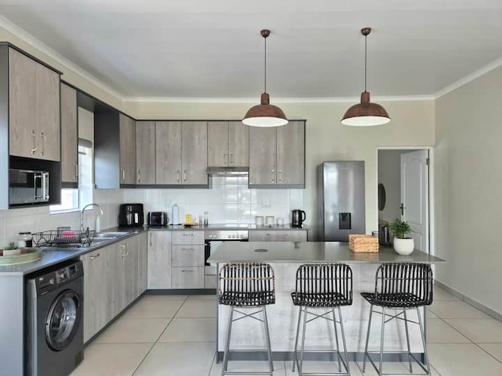 Breakaway On Sleigh, No Loadshedding, Langebaan. - Langebaan