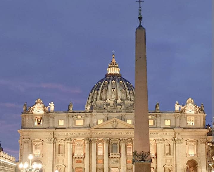 Vatican St Peter- Heart Of Rome - Ciudad del Vaticano
