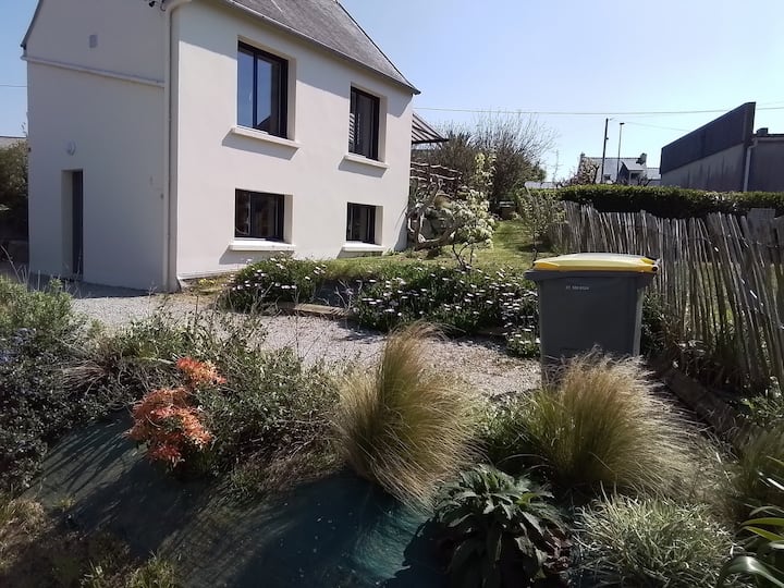 Jolie Maison Coquette, Idéale Pour 6 Pers. - Pentrez