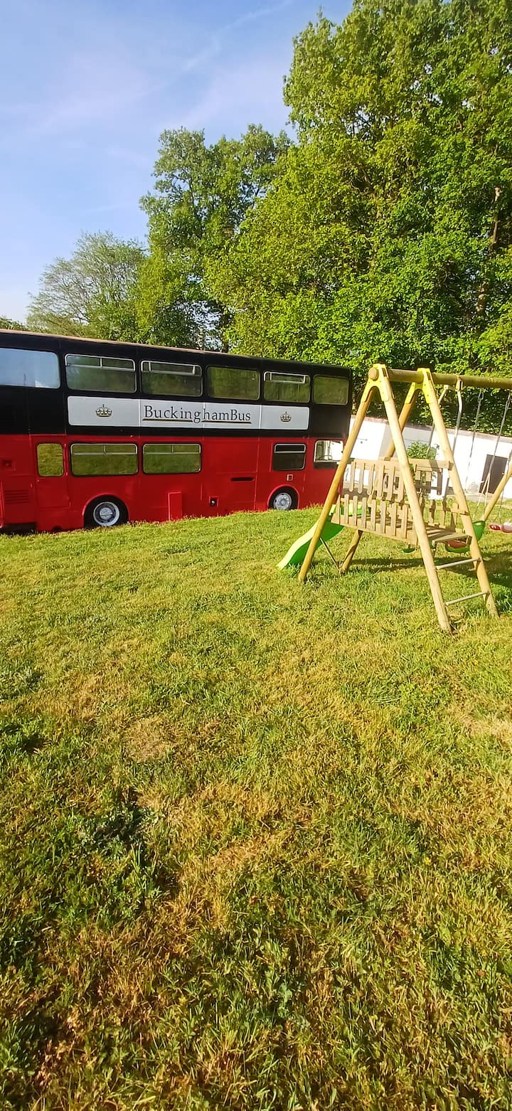 Gites Dans Un Bus Anglais Tout Confort - Normandy