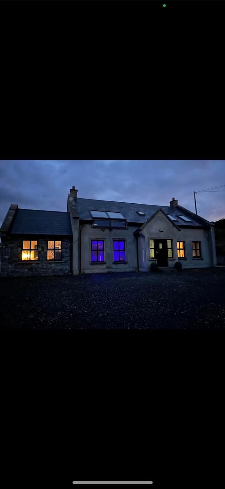 Luxury Coastal Donegal Retreat With Hot Tub - Dunfanaghy