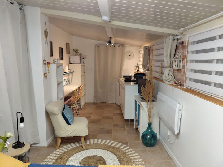 Studio Loft Au Calme Idéal Visites Centre Var - Var