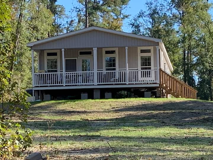 Comfort On The Suwannee River - Madison Blue Spring State Park, Lee