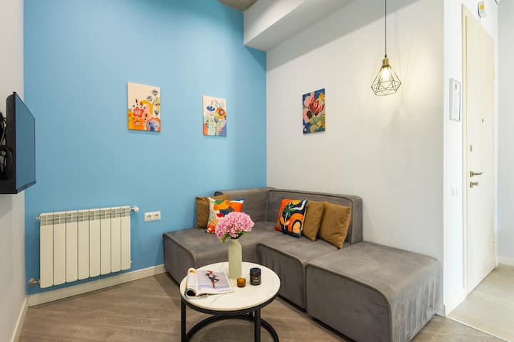 Family Time Apartment 2bdr / Balcony/ 26/4-23/2 - Yerevan