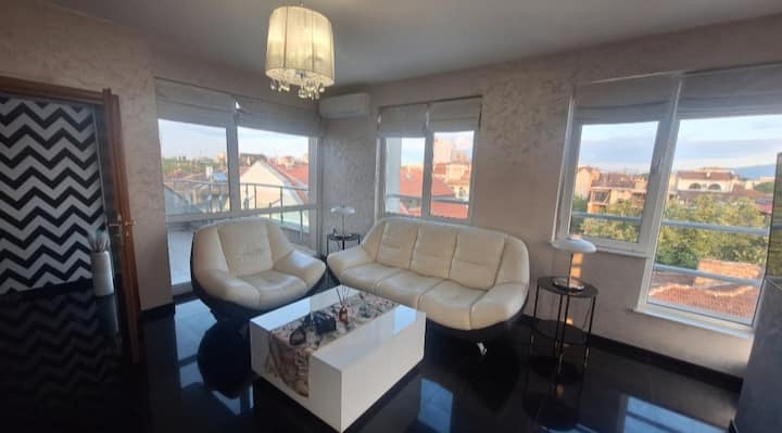 Ahinora Apartment - Plovdiv