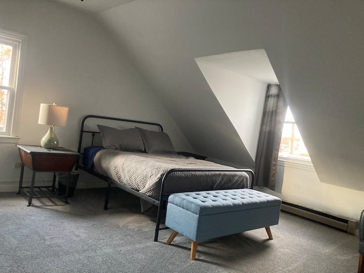 The Loft In Willow Lawn - Richmond, VA
