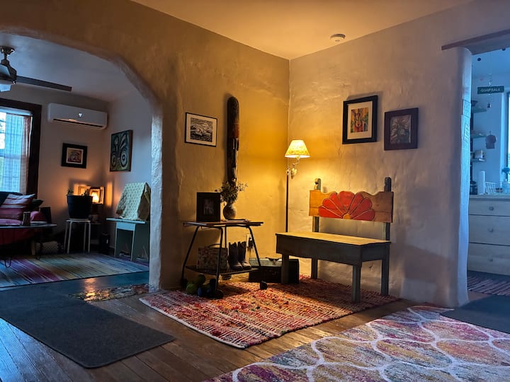 Casa Del Conejo-cozy Adobe House, Downtown Views! - Silver City, NM