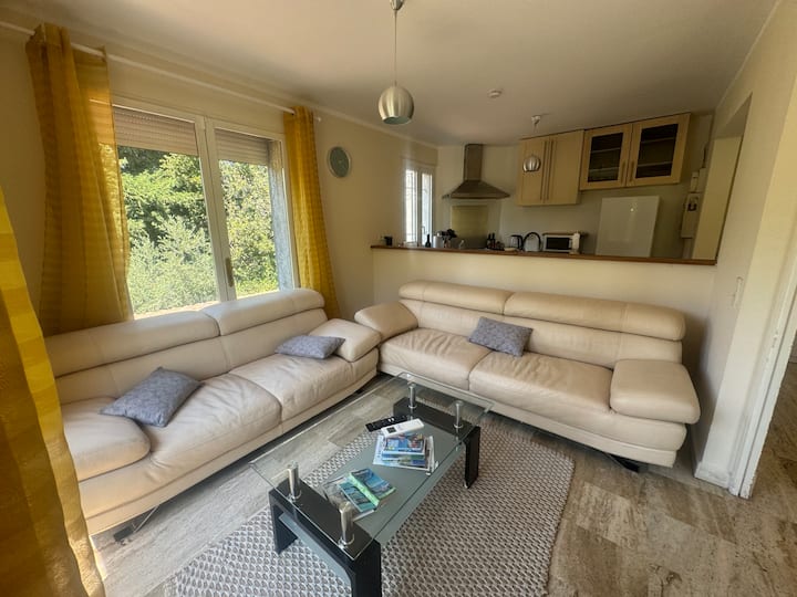 Appartement De Ville Avec  Jardin Proche De La Mer - Cagnes-sur-Mer