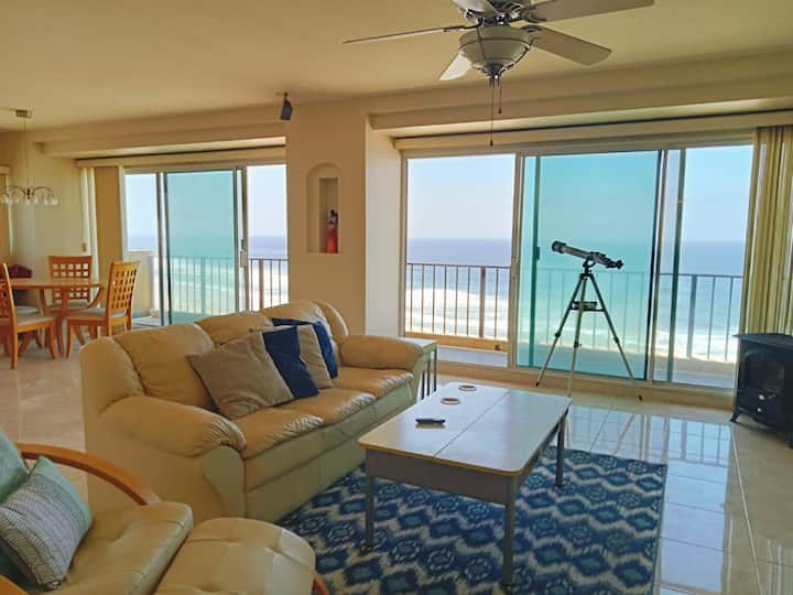 Beautiful Beach-front Condo - Rosarito