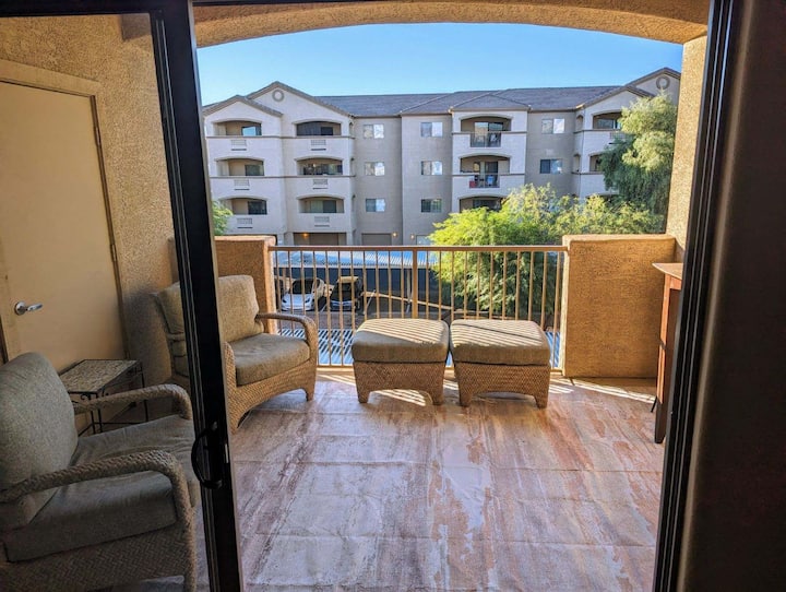 Midtown Phoenix Condo Has Gym, Pool & Balcony - Phoenix, AZ