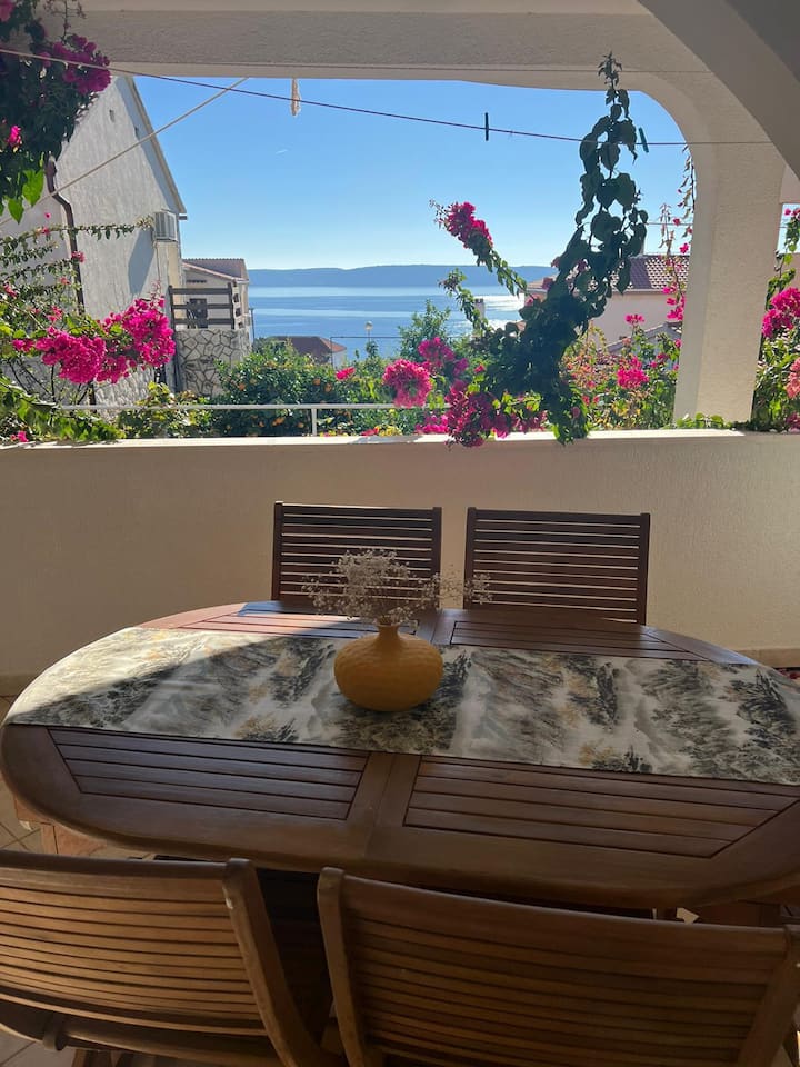 Trogir ČIovo Large Sea View Apartment Near The Sea - Okrug Gornji