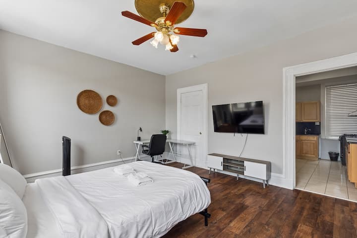 *Southphilly Broad St 1b1b Apt | Free Laundry - Philadelphia, PA
