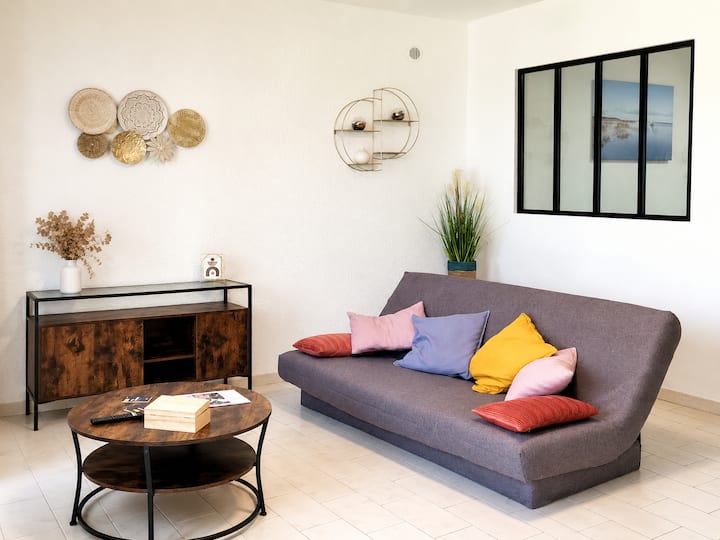 Charmant Appartement Climatisé En Centre-ville - Nîmes