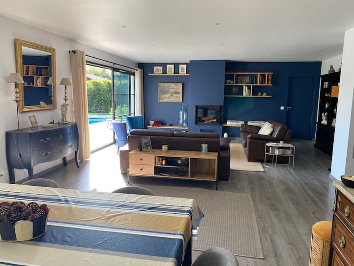 Agréable Villa Avec Piscine - Bayonne