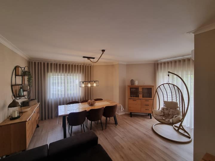 Diamante House Com Garagem Privada - Nogueira