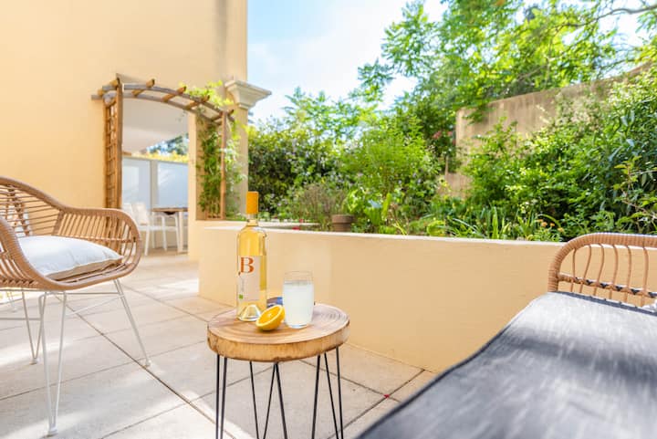 Le Regimbaud–terrasse | Famille-pro-amis | Calme - Toulon