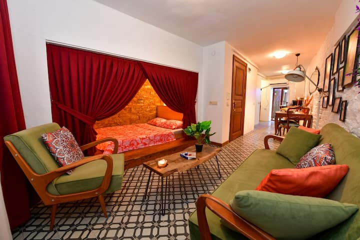 Ambience & A.c. &Balcony @Galata - Karaköy