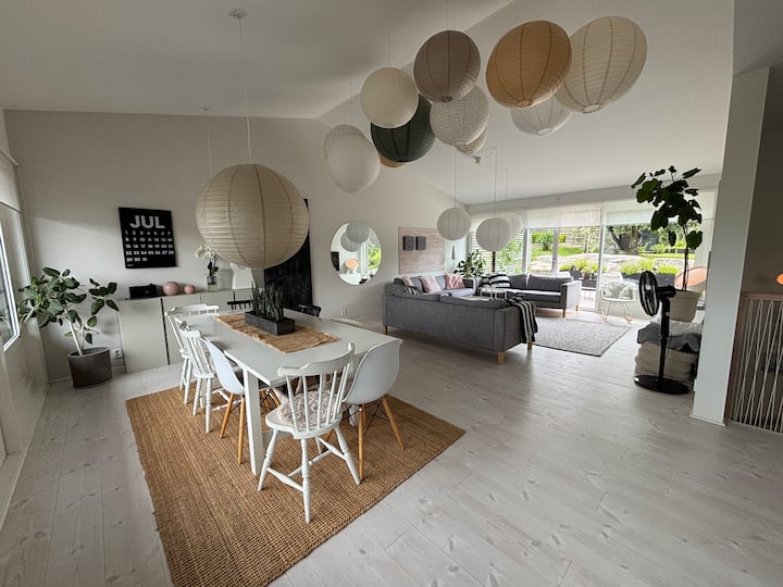 Härlig Villa I Västra Göteborg, Nära Hav & Bad - Gothenburg