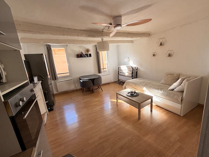 Aix Centre •T2 Cosy Près Cours Mirabeau• 1–5 Pers - Aix-en-Provence