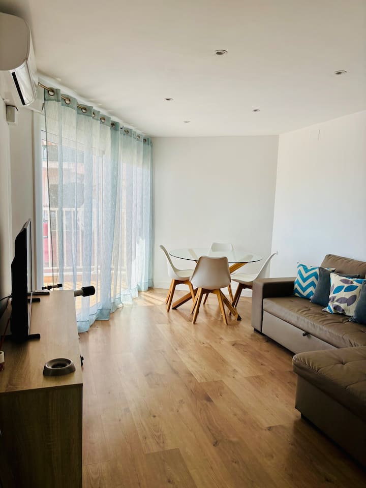 Apartment On The Seafront In Segur De Calafell - Calafell