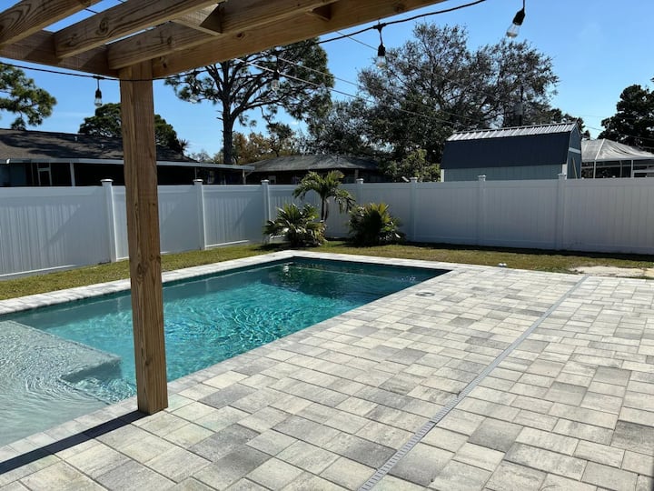 Free Heated Pool Pet-ok Minutes From Beach 3-beds - Venice Beach