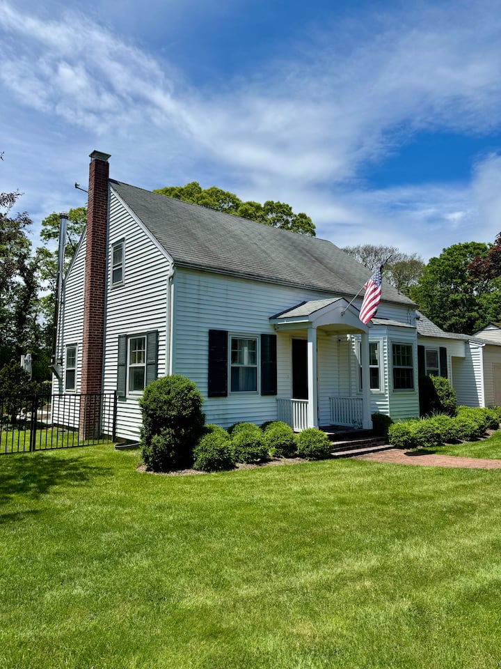Bellport Village Woodland Paradise - Fire Island, NY