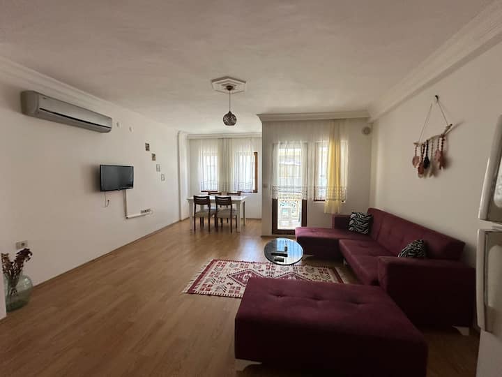 2+1 Kumluk Ve Hastanealtı Plajlarına 200m Mesafede - Datça