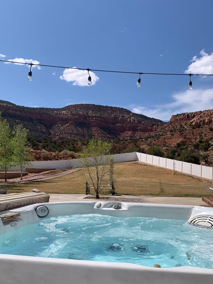 -Stargazing-228mbps Wifi-backyard-parking-bbq-w/d - カナーブ, UT