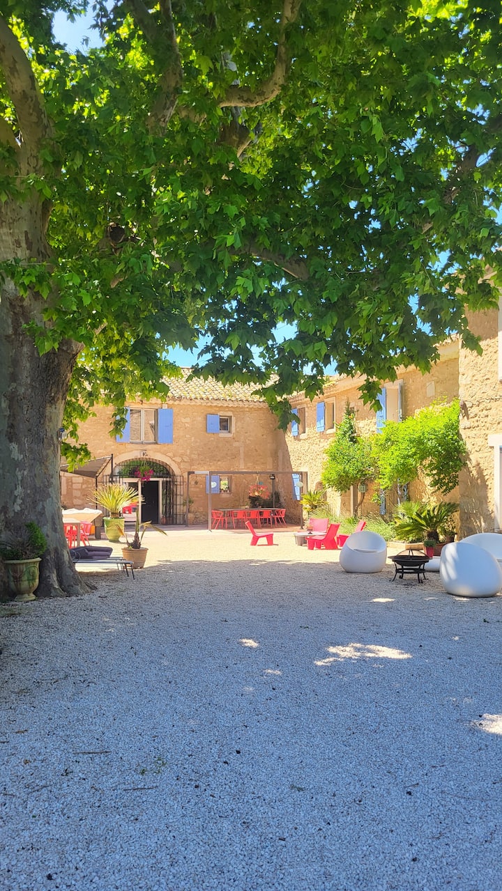 Ancien Mas Au Milieu Des Vignes - Pierrelatte