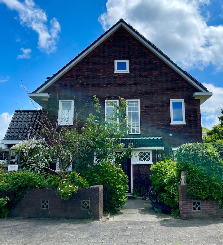 Cosy Family Home Near The Beach - Zandvoort