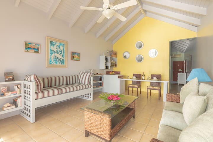 Fort Recovery Oceanfront 1br With Kitchenette - Saint John