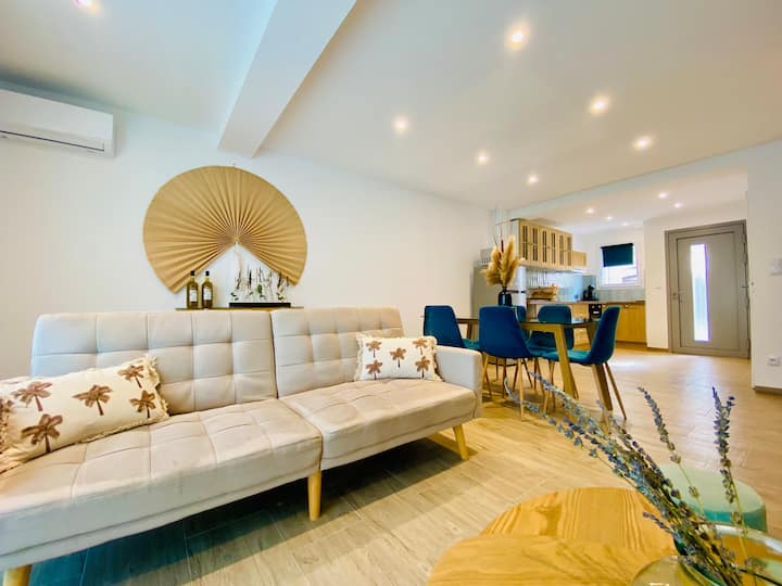 Les Villas De Lily:
Sable De Méditerranée - Saint-Laurent-d'Aigouze