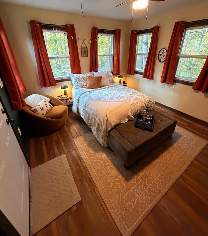 Blue Bird’s Nest By Travel Far Adventure Hard - Logan, OH