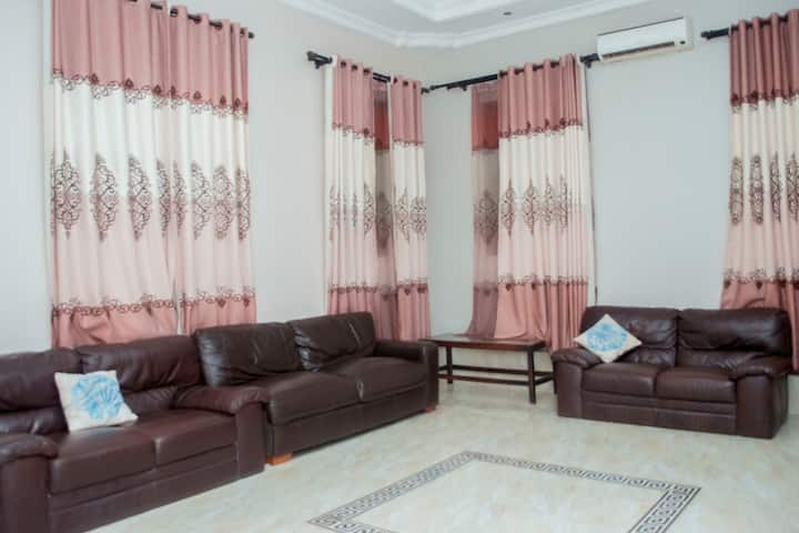 Tropical 4br/4ba*near Beach*near To National Park! - Zanzibar