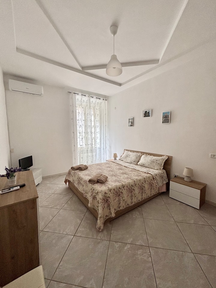 Maison Beatrice 300m From The Duomo, Downtown Naples