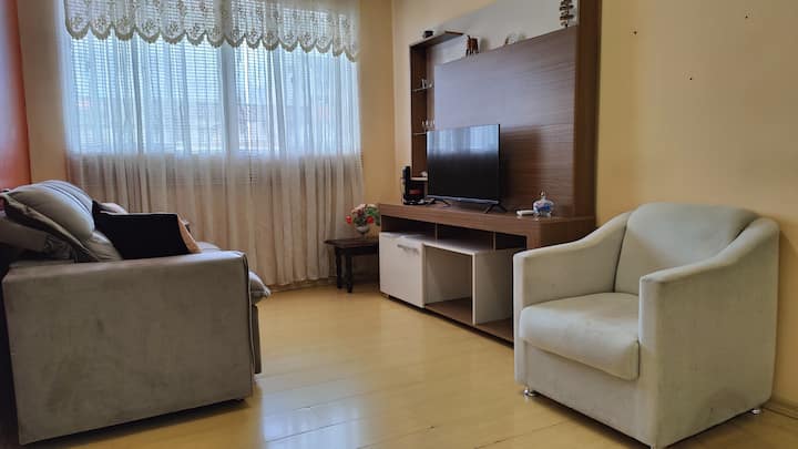 Apartamento Aconchegante, Simples E Completo - Porto Alegre
