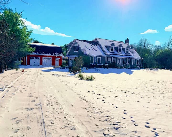 Stowe, Vermont - Private Second Floor Apartment. - Stowe, VT