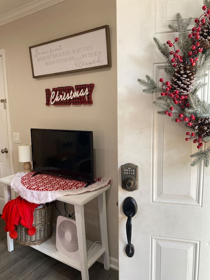 Affordable, Cozy, Pet Friendly, Studio Near I-95 - Rincon, GA