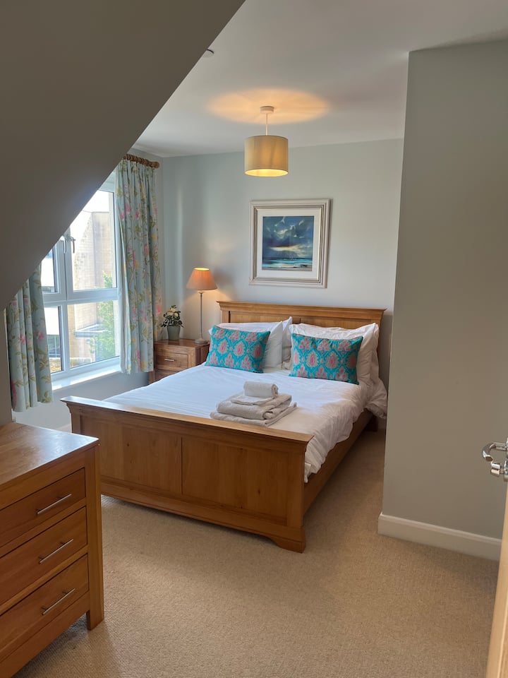 Bright And Spacious Centrally Located Townhouse - Edinburgh