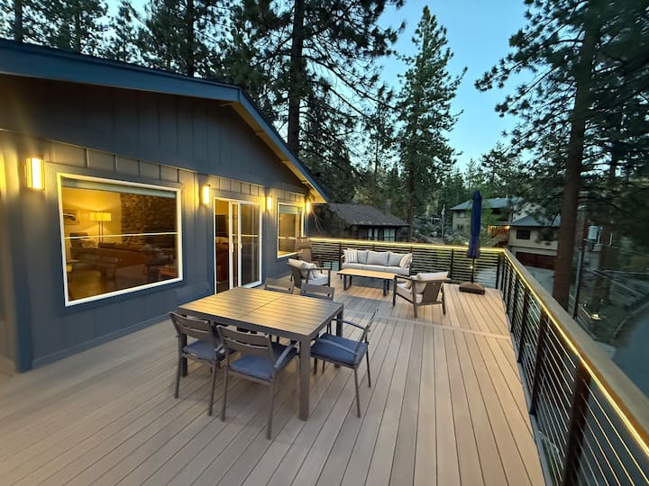 Modern Chalet, 3 Bedrooms/2 Baths In Lake Tahoe - South Lake Tahoe, CA