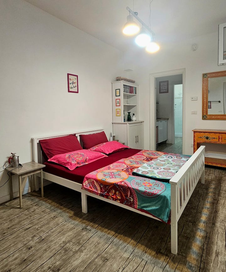 Cool Apartment In 12 Minutes Walking From Lake - Cólico