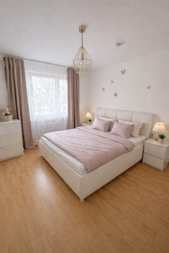 Große 90 Qm Wohnung Nahe U-bahn Garching - Ismaning