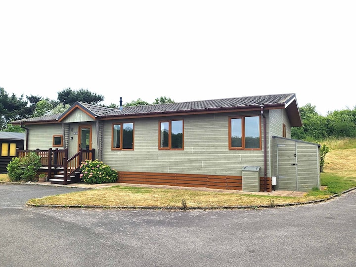 Milford On Sea - 4 Bedroom Lodge - Brockenhurst