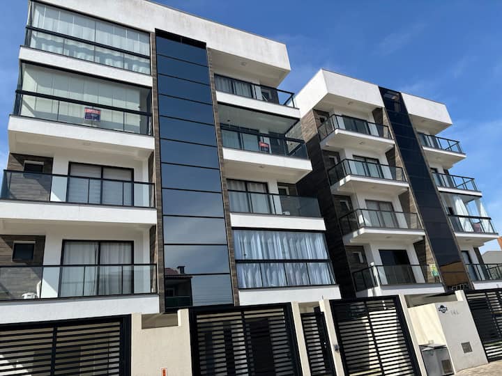 Apartamento De Frente Para O Mar Pé Na Areia - 伊塔波阿