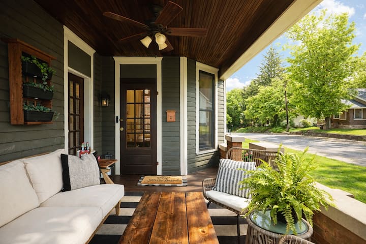 Stayiu B-town Bungalow Quick Walk To Iu & Kirkwood - Bloomington, IN