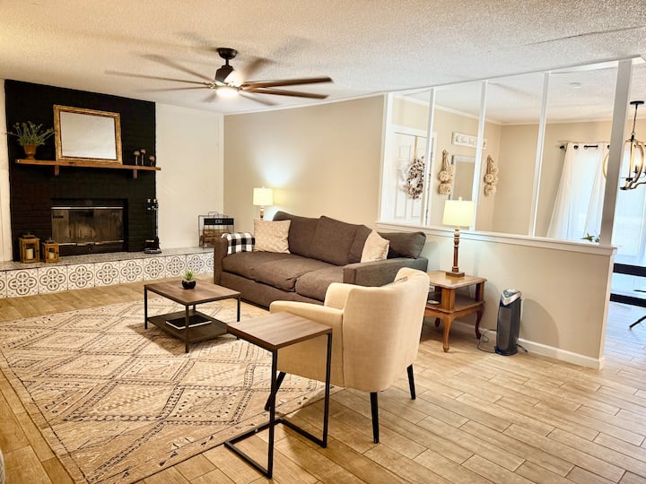 Close To Seaworld/lackland Family Home One Story - Hill Country Retreat – San Antonio