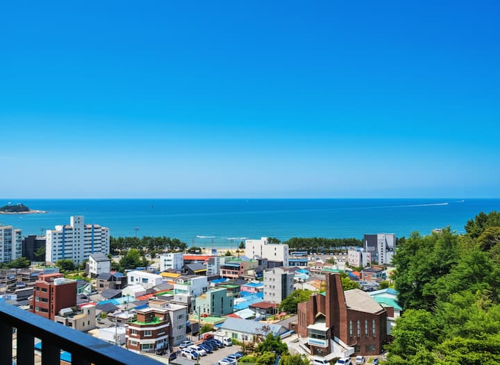 1.5 오션뷰 테라스 · 해변도보7분 감성숙소 | 블루테라 오션스위트 R1 - Sokcho-si