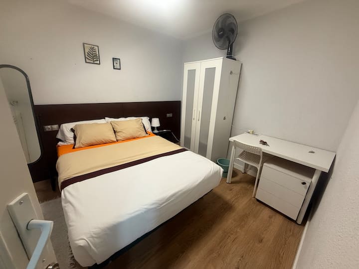 Habitación Tarragona Centro Luminosa Y Ventilada - Tarragona, España