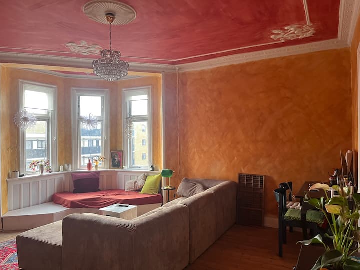 Big Colorful Apartment, With Beautiful Light - Copenhagen