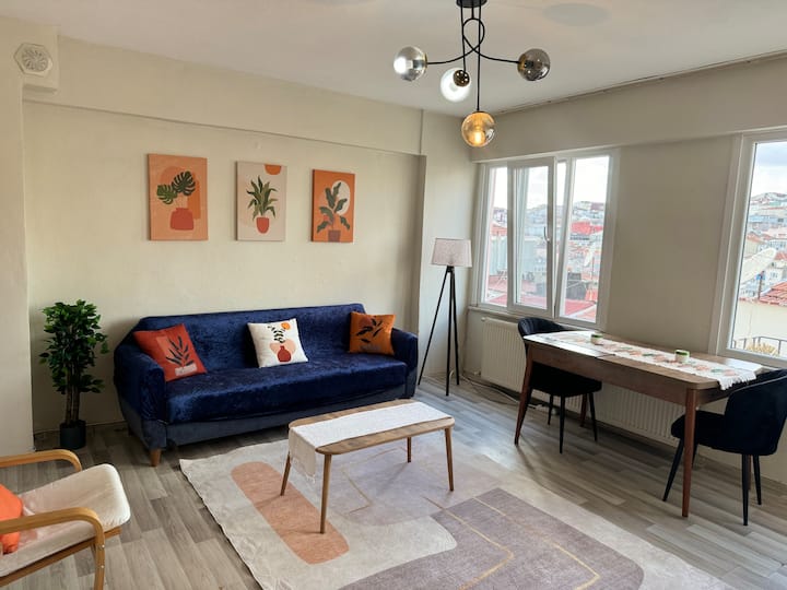 Lovely Apartment 10 Min Walk From
Taksim Square - 이스탄불